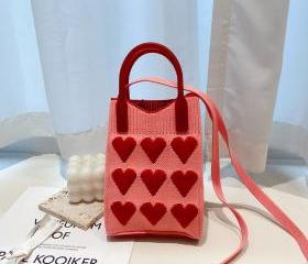 Bags and Purses | Find trending handbags, clutches, purses, totes | Luulla