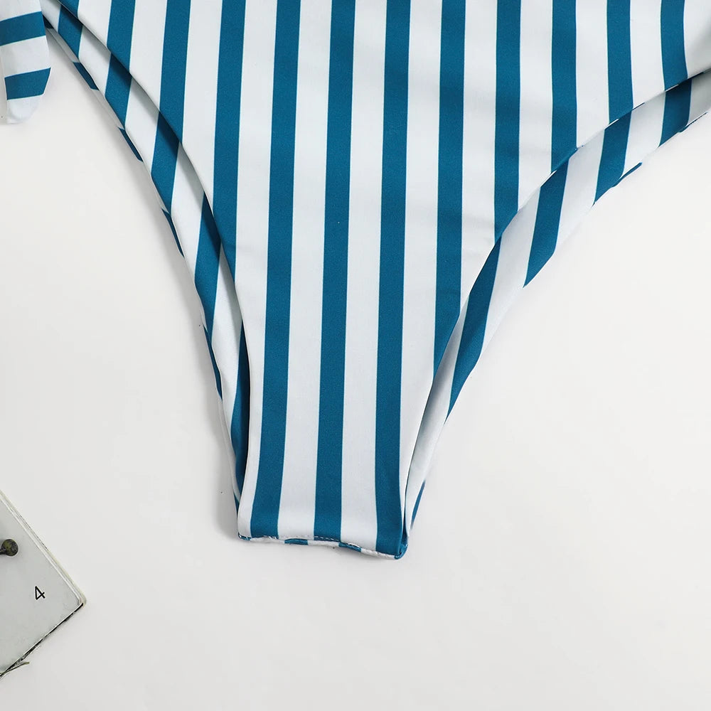 Womens Off-shoulder Ruffle Bikini Set With Stripes on Luulla