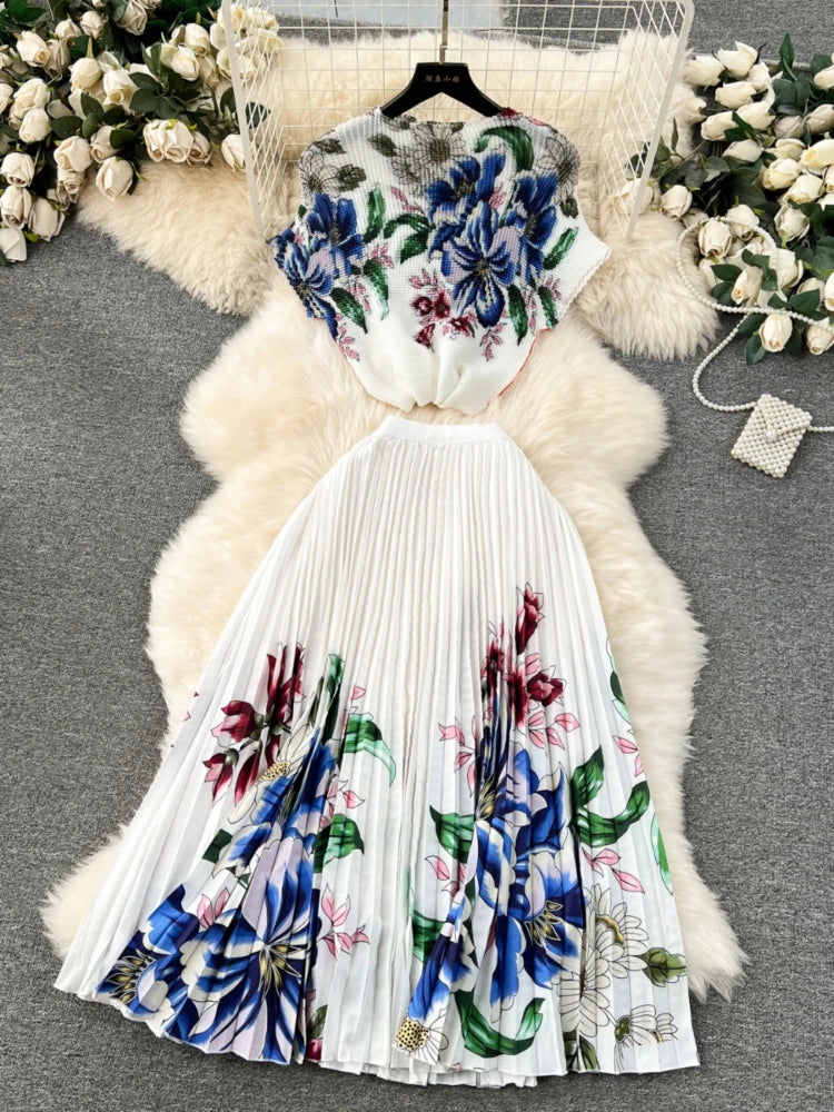 Floral Patterned Two-piece Skirt And Top Set on Luulla