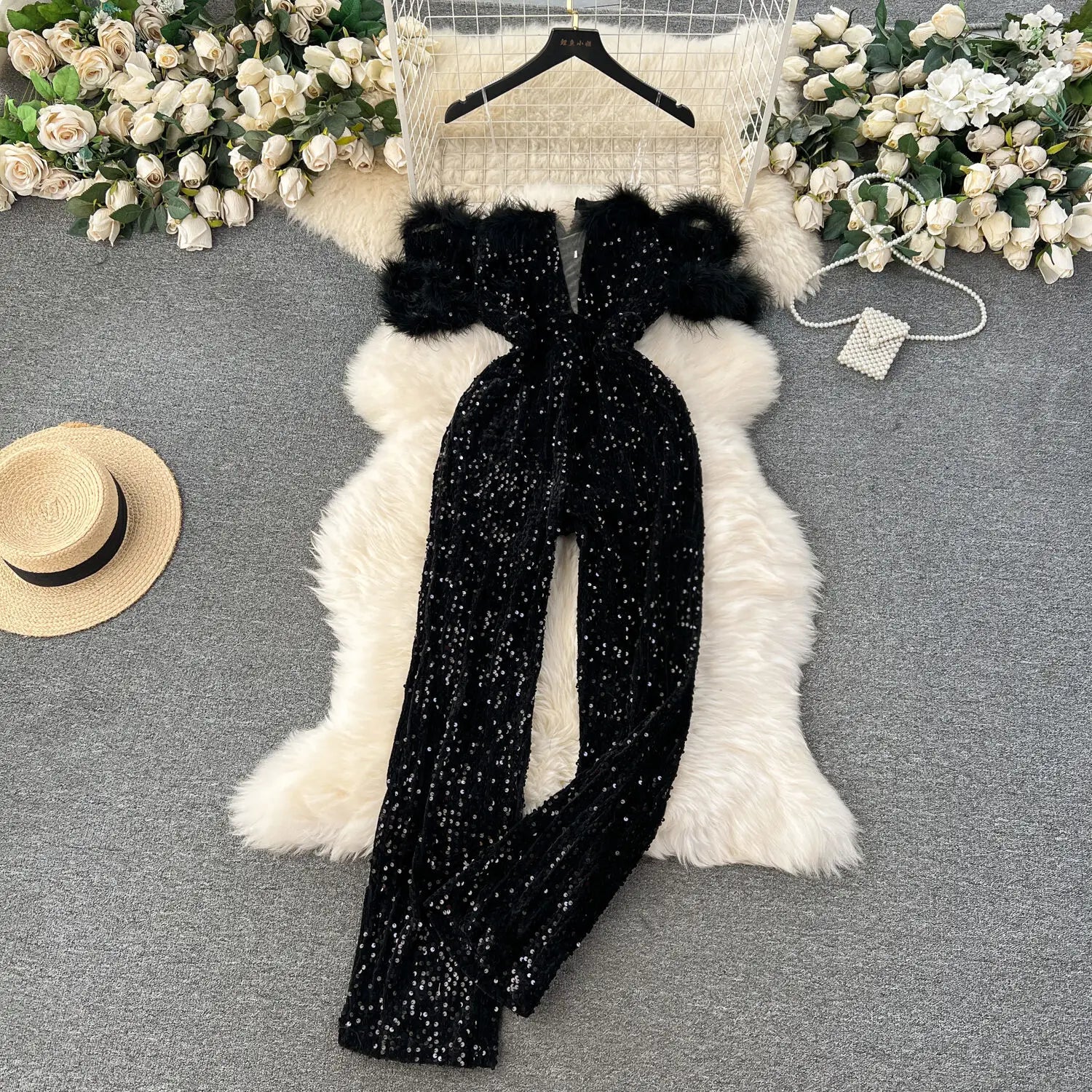 Elegant Black Sequin Jumpsuit With Faux Fur Trim on Luulla
