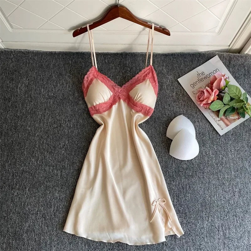 Elegant Satin Nightgown With Lace Trim on Luulla