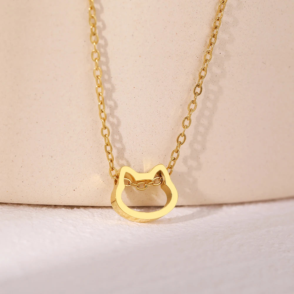 Elegant Gold Cat Pendant Necklace For Women on Luulla