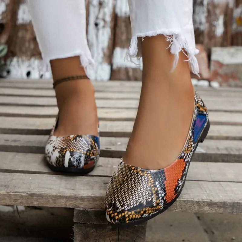 Colorful Snake Print Flats For Women on Luulla