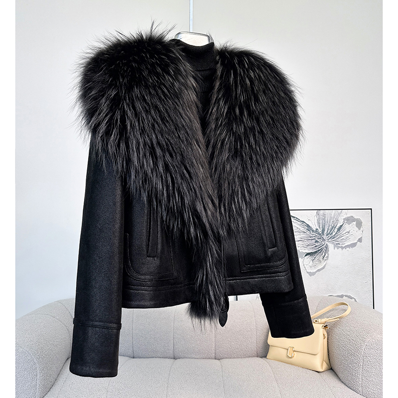 Luxurious Fur Trimmed Leather Winter Jacket on Luulla